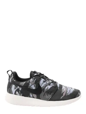 Nike Rosherun Gpx Camo Sneakers - Black