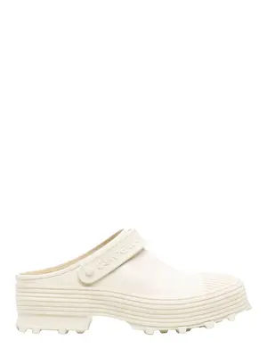 Camper Traktori Clogs - White
