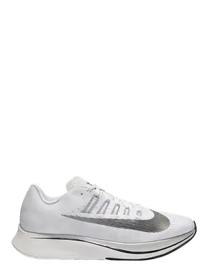 Nike Zoom Fly Sneakers - White