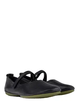 Camper Camper Right Nina Flat Black