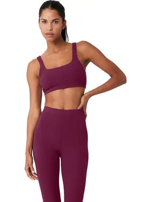 Alo Yoga Run It Back Bra Wild Berry