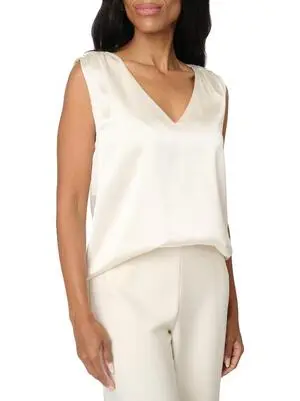 GIBSONLOOK Reverly Cinched Shoulder Satin Top - Champagne