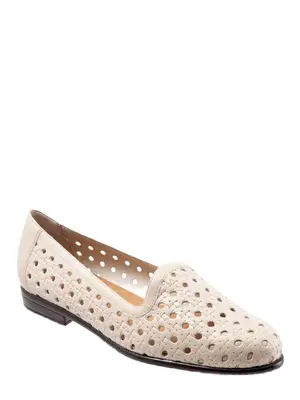 Trotters Trotters Liz Flat Bone Leather