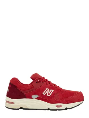 NEW BALANCE X Kith 1700 'canada Pack - Red