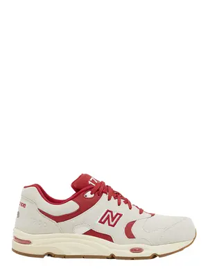 NEW BALANCE X Kith 1700 'canada Pack' Sneakers - White