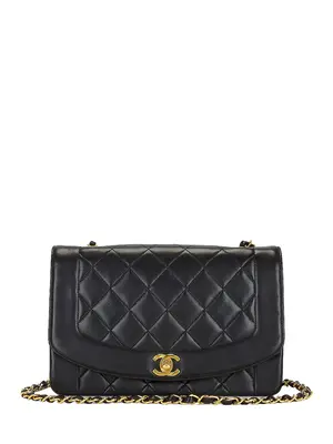 Chanel Lambskin Diana Flap Bag - Black