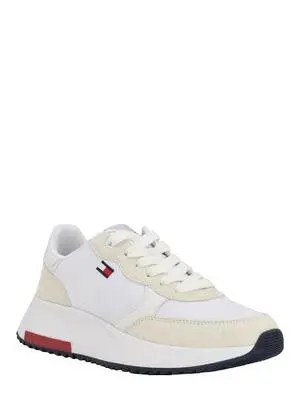 Tommy Hilfiger Zidya Sneaker - White 140