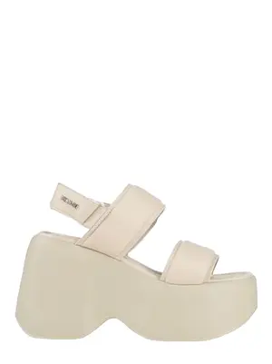 VIC MATIE VIC MATIĒ Leather Wedge Sandals White