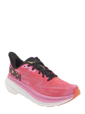HOKA® HOKA Clifton 9 Running Shoe Raspberry / Strawberry