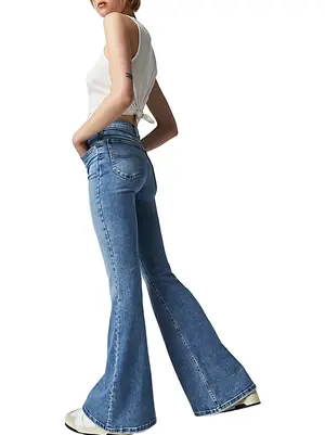 LEEM Lee High-Rise Ever Fit Flare Jeans Rushing In Light