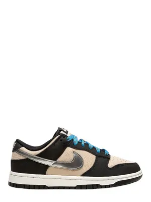 Nike Dunk Low Starry Laces Sneakers - Brown