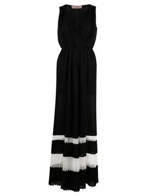 TWINSET Sleeveless Pleated Dress - Black