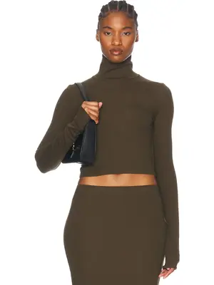 Eterne Eterne Cropped Fitted Turtleneck Top Moss
