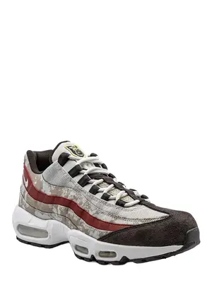 Nike Air Max 95 Social Fc Sneakers - Neutrals