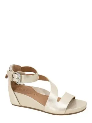 Gentle Souls By Kenneth Cole Gwen Strappy Wedge Sandals - Ice Metallic Leather