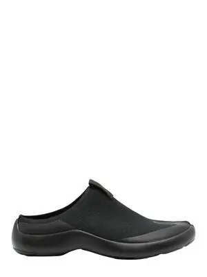 TABI FOOTWEAR Tabi-toe Mules - Black