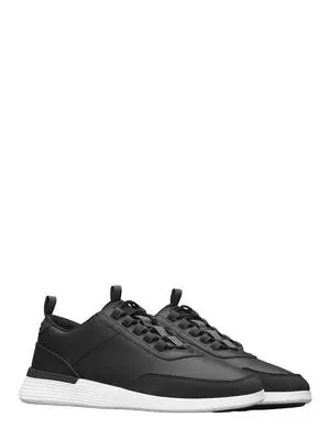 Wolf & Shepherd Crossover™ Victory Sneakers - Jet Black/white