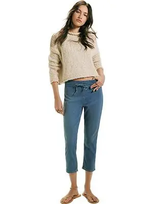 Free People We The Free Knockout Mid-Rise Crop Jeans Echo