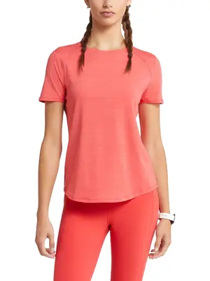Zella Zella Energy Performance T-Shirt Red Poinsettia