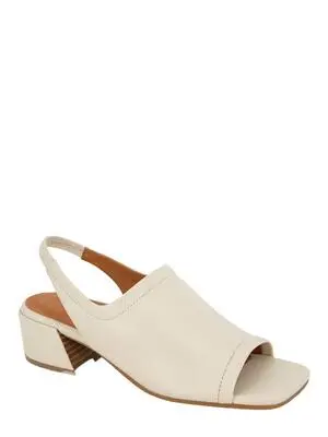 Gentle Souls By Kenneth Cole Penny Leather Slingback Sandal - Stone