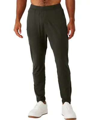 Alo Yoga Conquer React Performance Pant Stealth Green