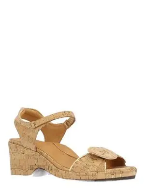 L'AMOUR DES PIEDS L'Amour Des Pieds Marora Wedge Sandal Natural/ Gold