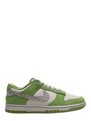 Nike Dunk Low Safari Swoosh Chlorphyll Sneakers - Green