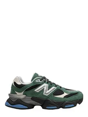 NEW BALANCE 9060 Sneakers - Green