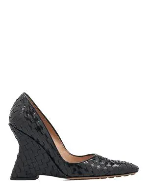 Bottega Veneta Comet Intrecciato Leather Pumps - Black