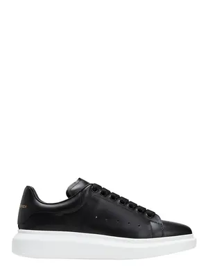 Alexander McQueen Oversized Sneakers - Black