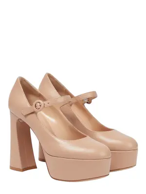 GIANVITO ROSSI Mary Jane Leather Pumps - Beige