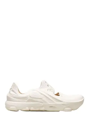 Nike Ispa Universal Natural Sneakers - White