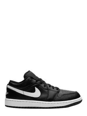 JORDAN 1 Low Sneakers - Black