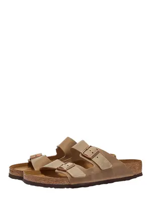 BIRKENSTOCK Arizona Sandals Tobacco Brown Oiled Leather