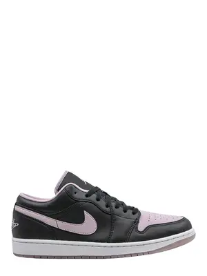 JORDAN 1 Low Se Sneakers - Black