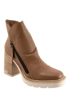 BUENO Elliott Block Heel Bootie - Walnut