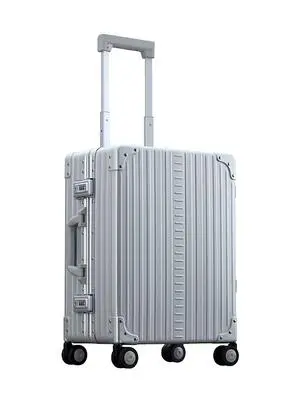 ALEON Aleon 21-inch Aluminum Carry-On Spinner Suitcase Silver