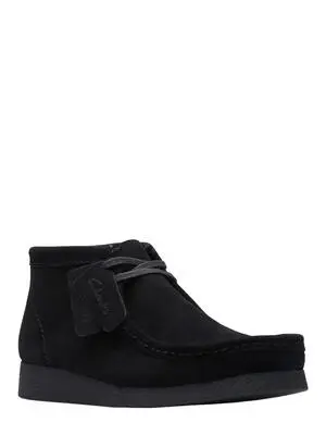 Clarks Clarks Wallabee Suede Boots Black Suede