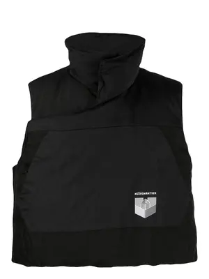 JULIUS Logo-print Padded Gilet - Black