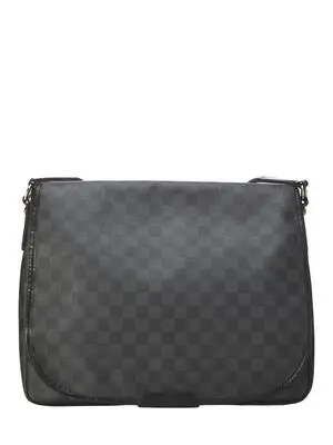 LOUIS VUITTON Louis Vuitton Damier Graphite Daniel GM Messenger Bag Grey