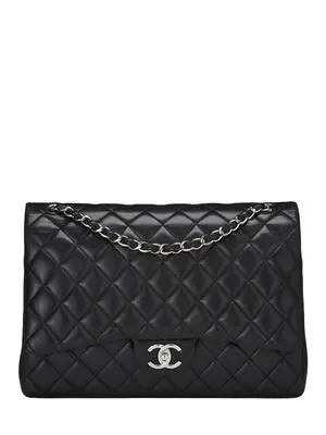 CHANEL Quilted Lambskin Classic Flap Bag