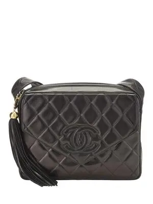 Chanel Quilted Lambskin Envelope Flap Shoulder Bag - Black