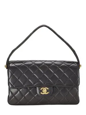 CHANEL Chanel Quilted Lambskin Classic Flap Bag