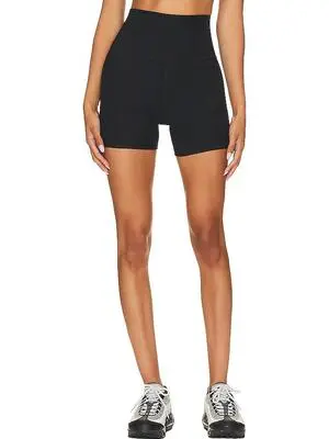 Beyond Yoga Keep Pace Biker Short - Darkest Night