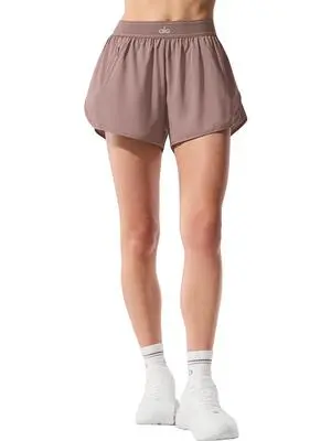 Alo Yoga Match Point Short Mushroom
