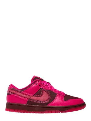 Nike Dunk Low 'valentine's Day' Sneakers - Pink