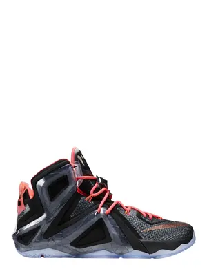 Nike Lebron Elite Sneakers - Black