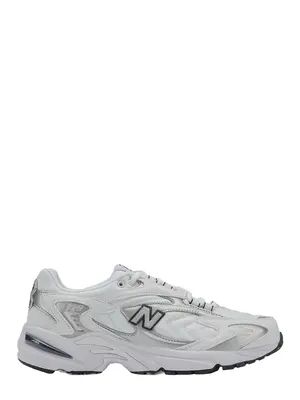 NEW BALANCE 725 Sneakers - White
