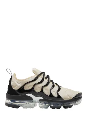Nike Air VaporMax Plus Sneakers Brown