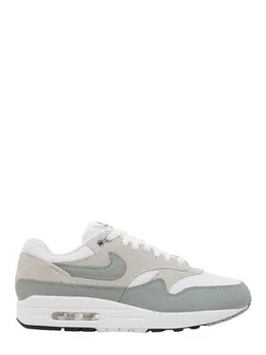 Nike Max 1 Sc Sneakers - Green